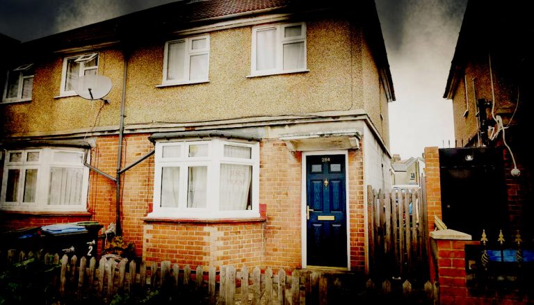 All Of The Films Inspired By Ghost Hunters Ed & Lorraine Warren ...